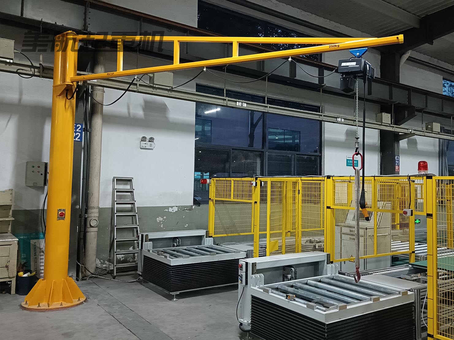 刚性斜拉立柱式悬臂吊（手动旋转）_BZC-定柱式悬臂吊（BZ）-KBK厂家，KBK起重设备定制，平衡吊，折臂吊定制，提升机-江苏普冠机电有限公司官网-KBK轨道吊机定制，KBK铝合金轨道起重机 ...